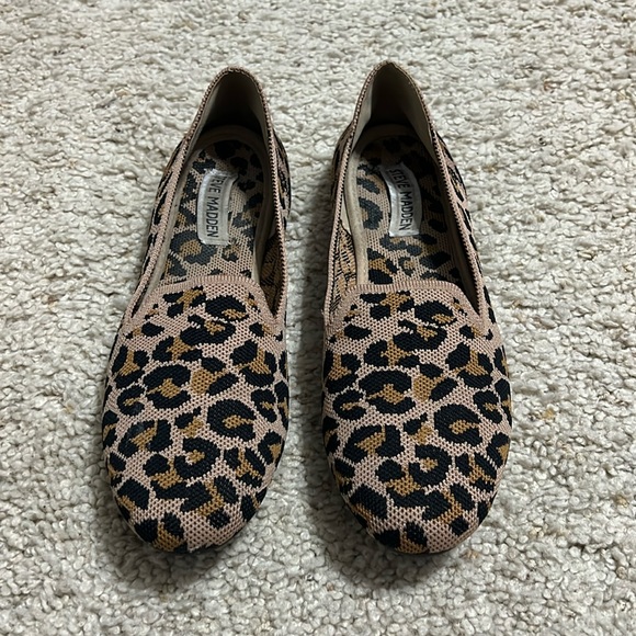 Steve Madden | Shoes | Steve Madden Leopard Print Sabin Flats | Poshmark